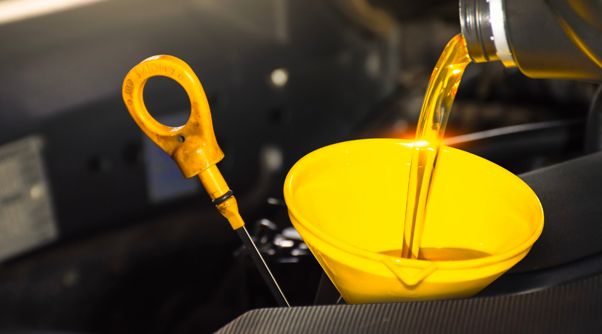 A Beginner’s Guide to Understanding Car Fluids – Universal Auto Spares